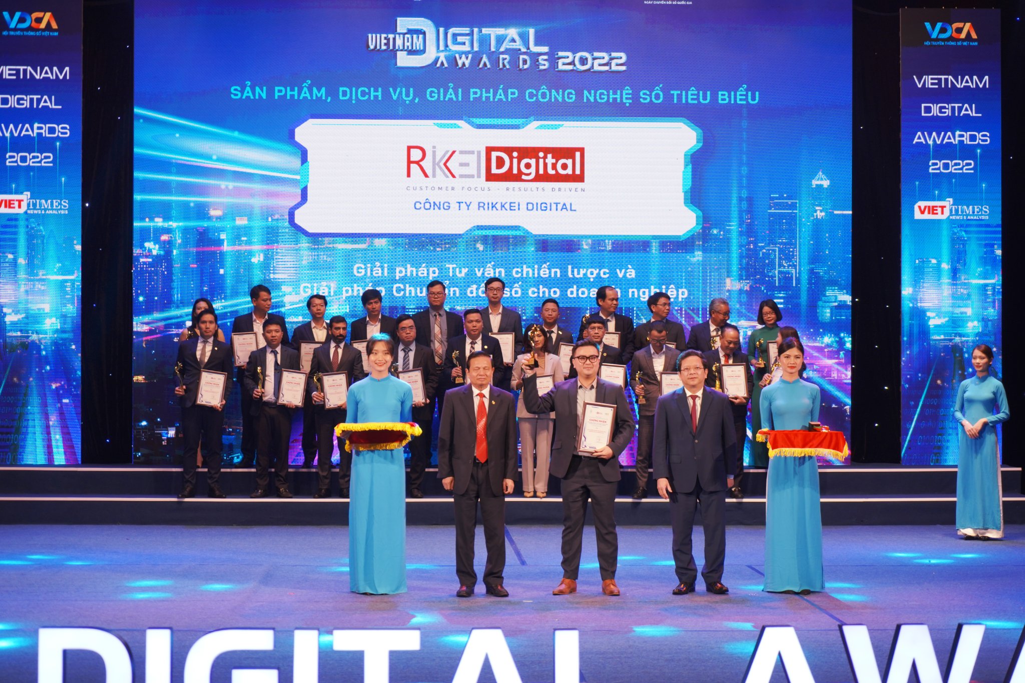 Rikkei Digital được vinh danh tại Giải thưởng Chuyển đổi số 2022